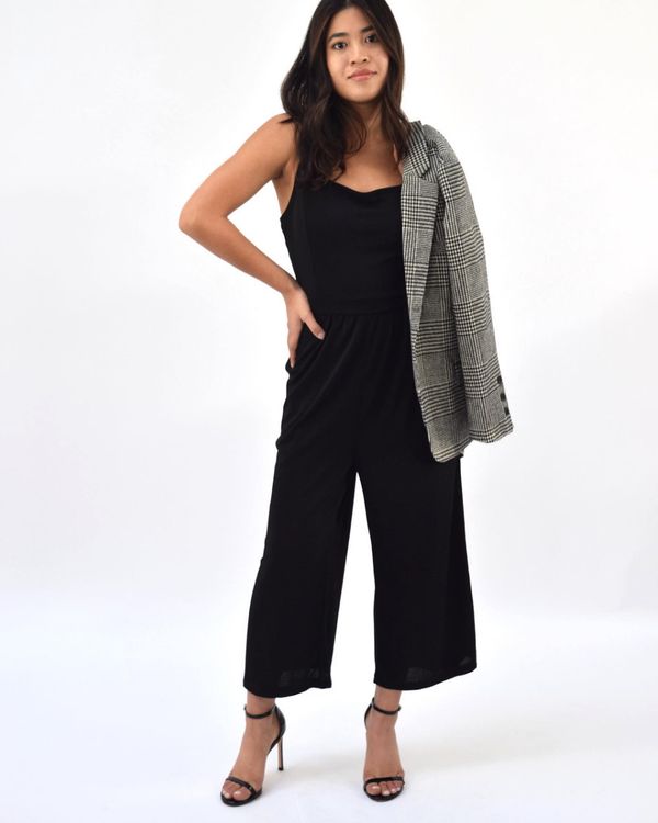 How to Find Your Perfect Petite Inseam